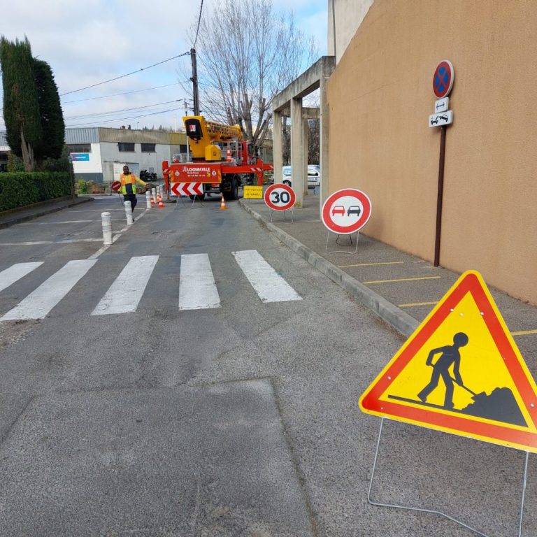Signalisation Routière Temporaire pour Chantiers Mobiles : Guide de ...